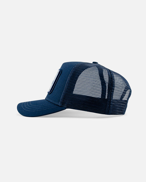 I Am The Captain Now Blue Cap - Trucker Hat - John Hatter
